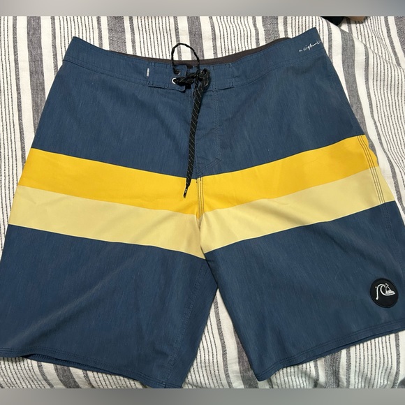 Quiksilver | Swim | Mens Quicksilver Swim Shorts | Poshmark